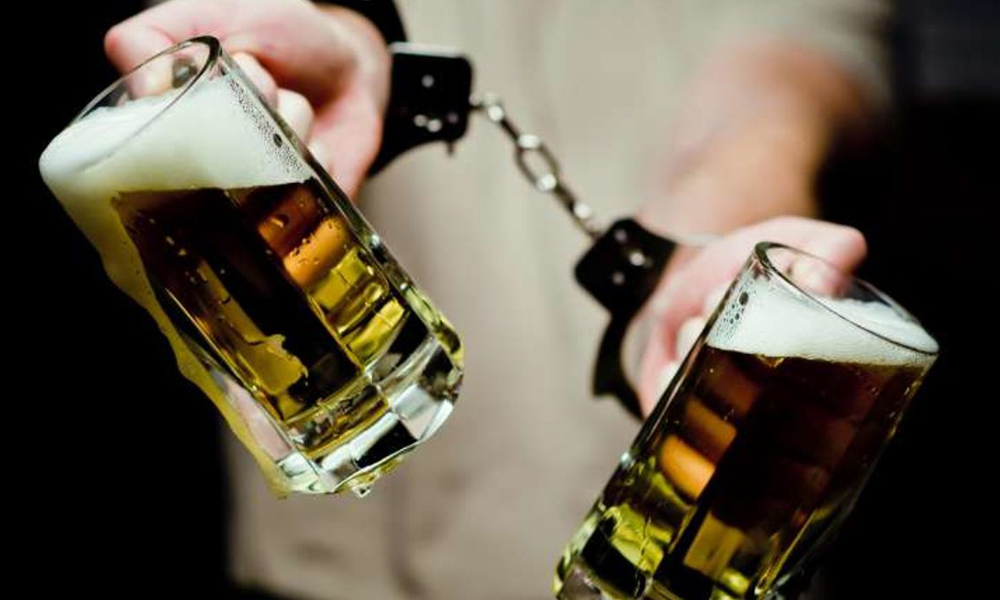 آشنایی با مجازات شرب خمر و خرید و فروش مشروبات الکلی